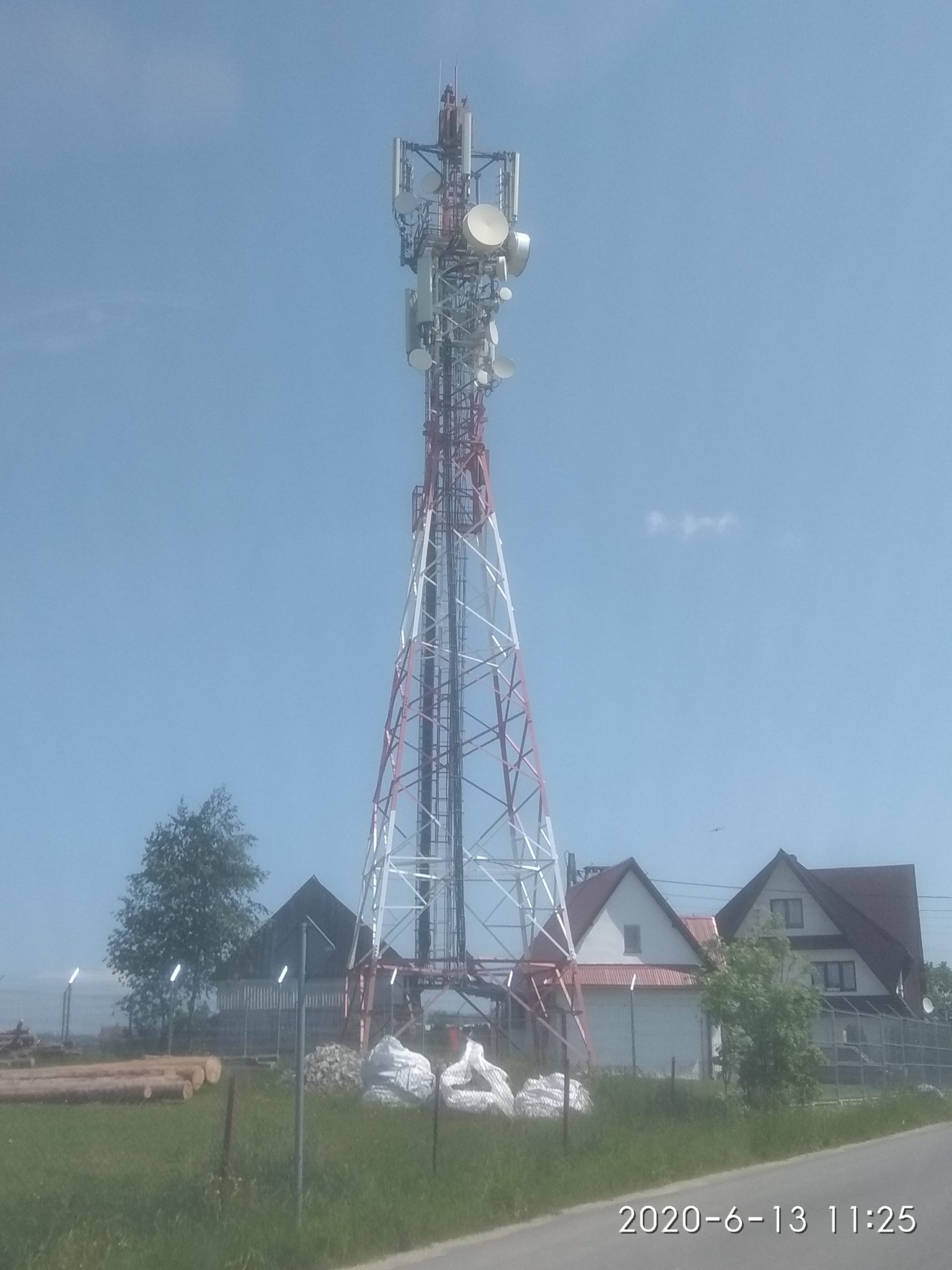 Stacje bazowe operatorów. Zdjęcia z weekendu | gsm.biz.pl - 5G, LTE ...